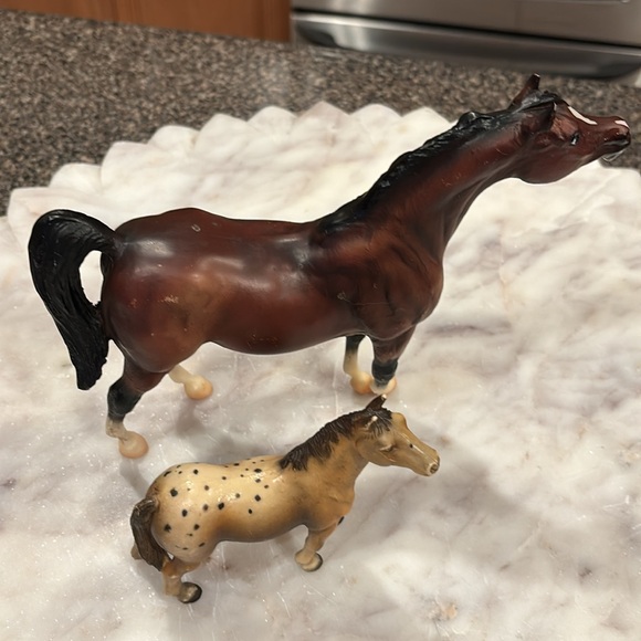 Breyer | Other | Breyer Horses One Is A Bay Breyer Horse German ...